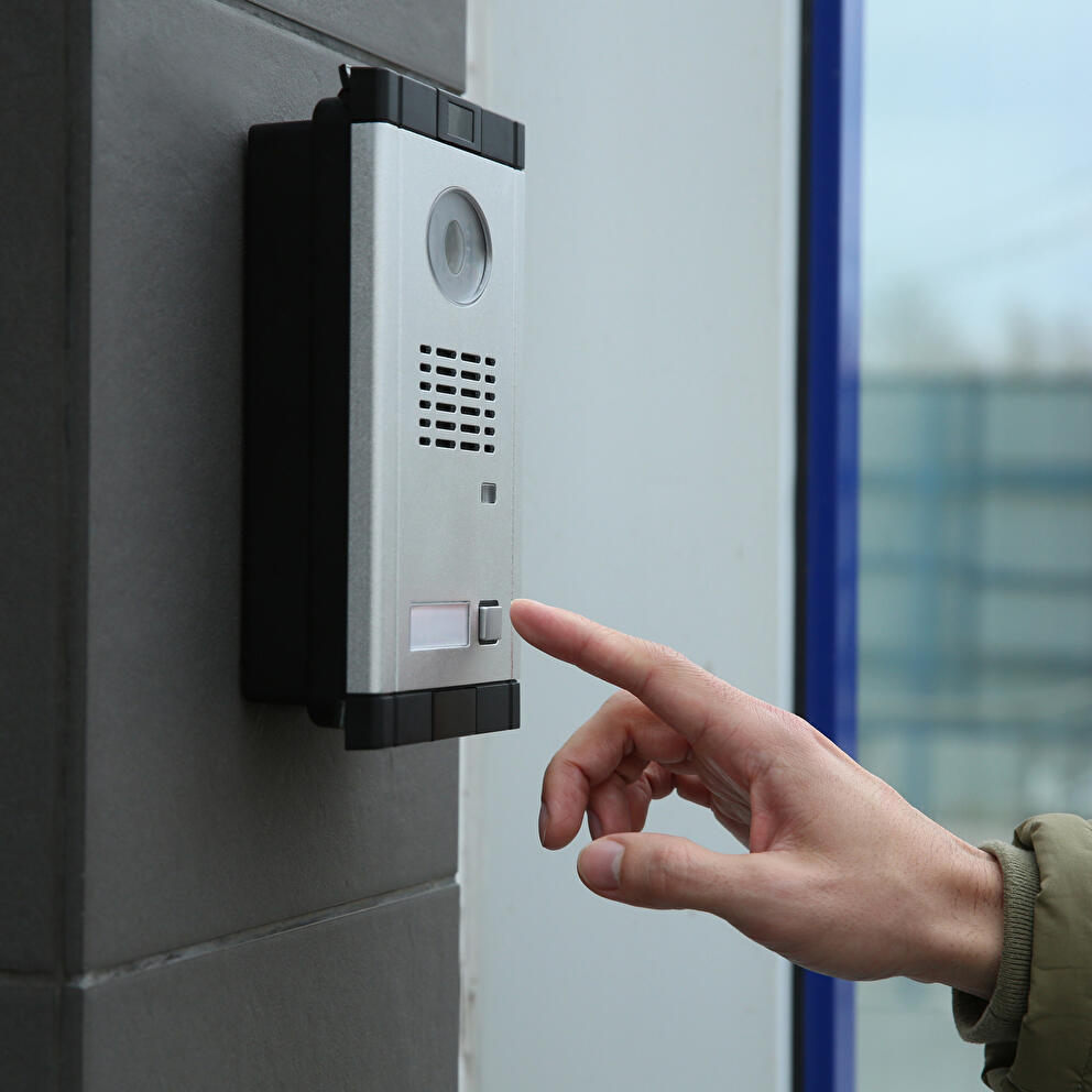 Intercomsystemen van basic deurbel tot biometrisch - Borgtechniek
